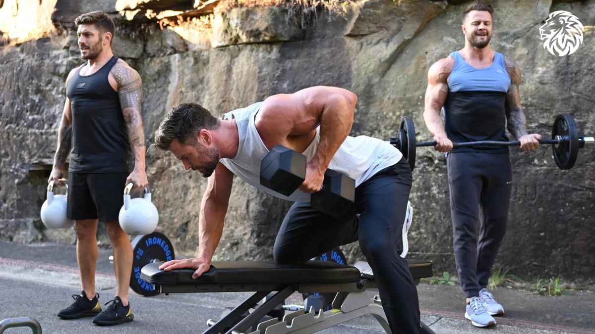 What Is a Superset? Benefits, Risks, and How to Do It! - Angry Lion Fitness